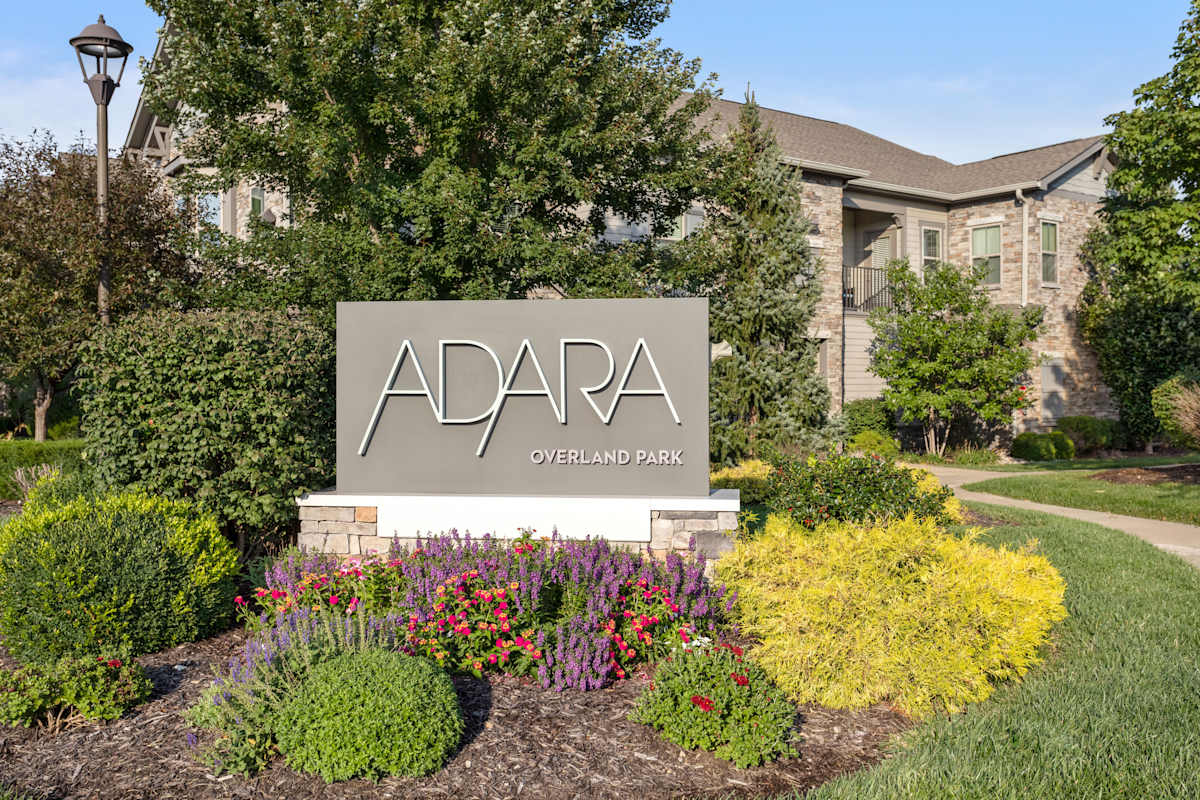 Overland Park, KS Apartments for Rent | Adara Overland Park