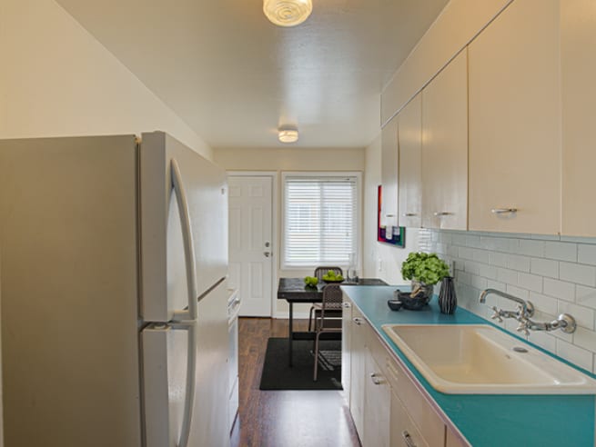 Photos and Video of Clinton Court in Portland, OR