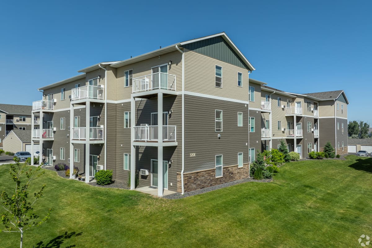 Photos and Video of Port View Apartments in Boardman, OR