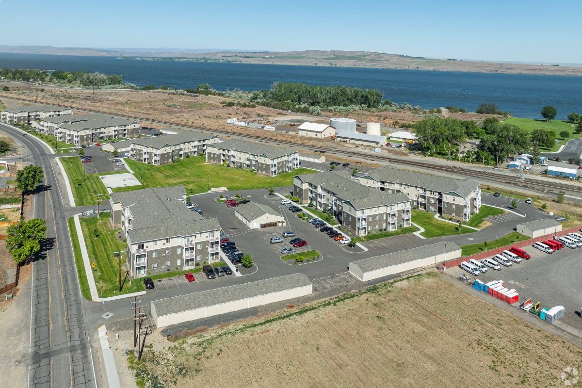 Photos and Video of Port View Apartments in Boardman, OR
