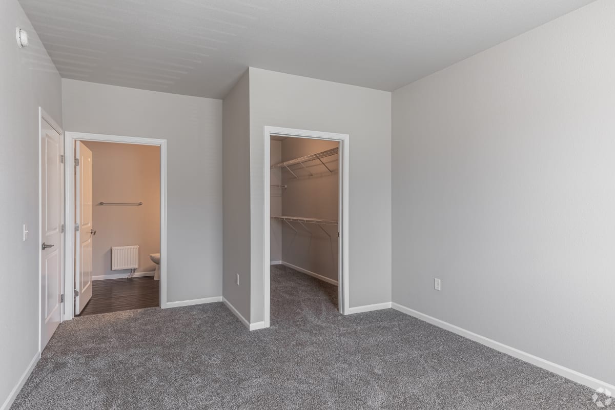 Photos and Video of Port View Apartments in Boardman, OR