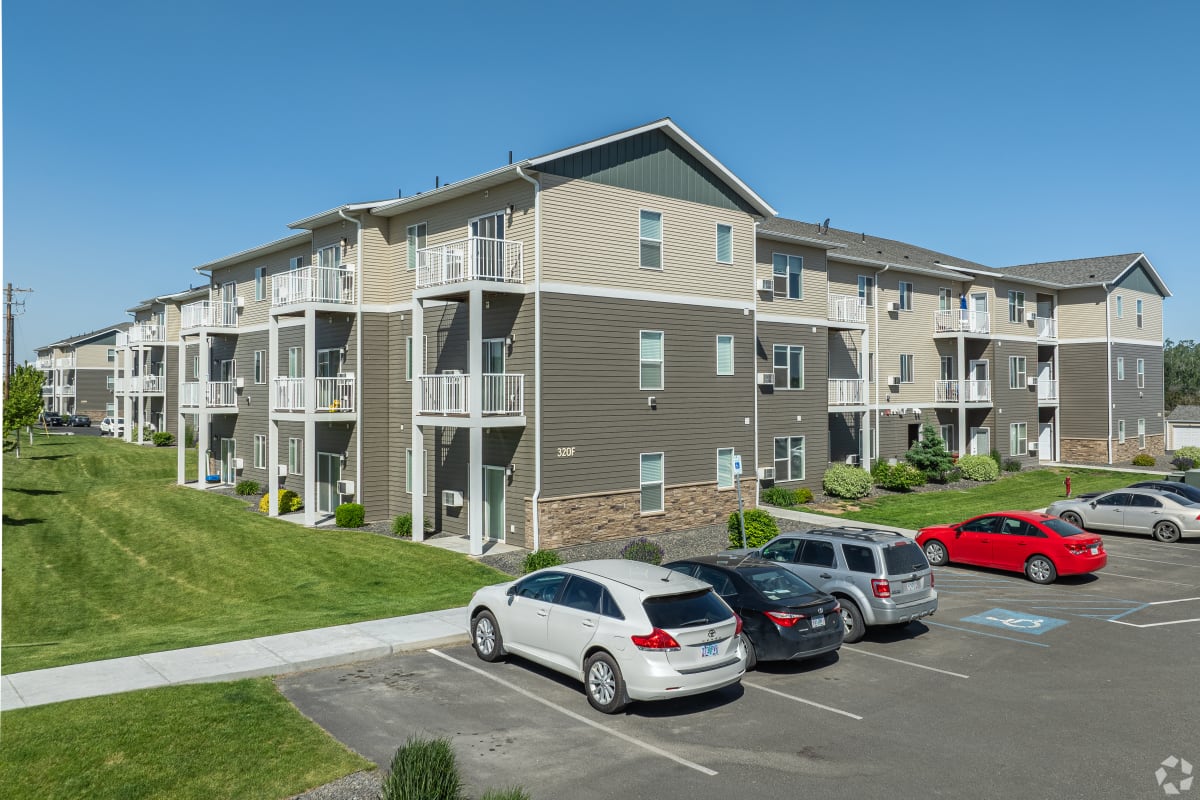 Photos and Video of Port View Apartments in Boardman, OR