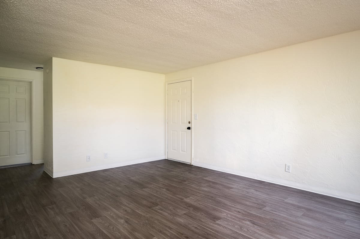 Dog-Friendly Garden Style Apartments in Springfield, OR | Photo Gallery
