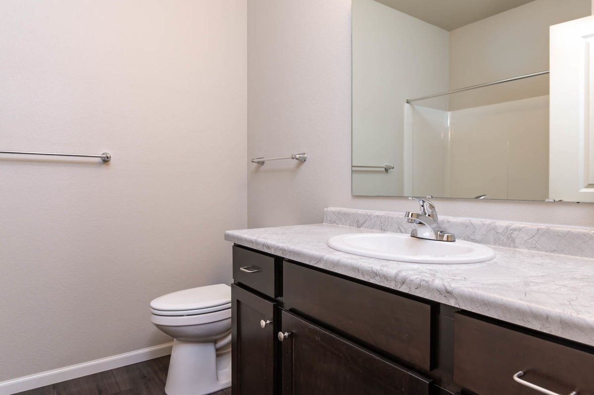 Photos and Video of Port View Apartments in Boardman, OR