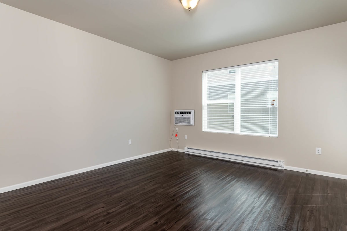 Photos and Video of Port View Apartments in Boardman, OR