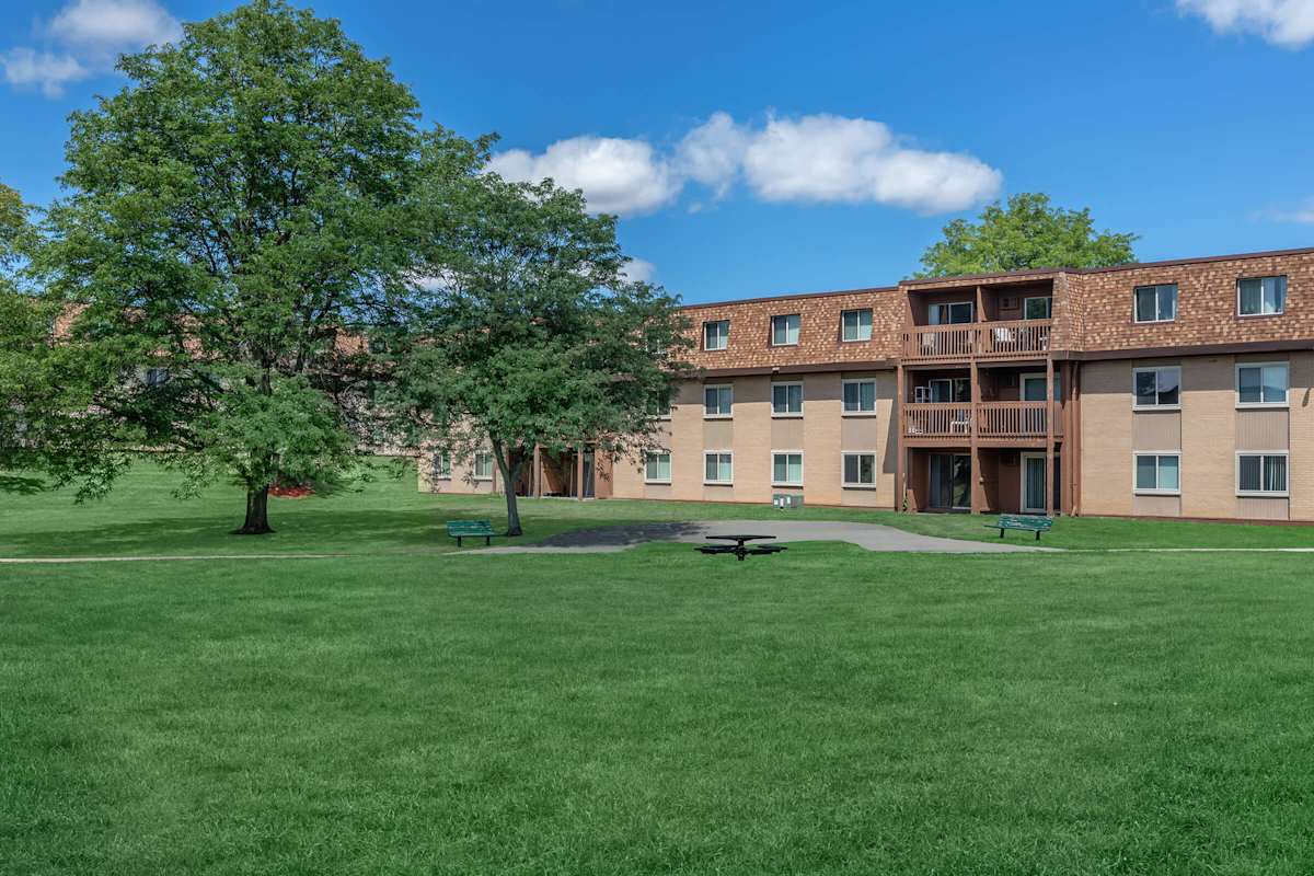 Photos and Video of Towne Square Apartments and Townhomes in Lansing, MI