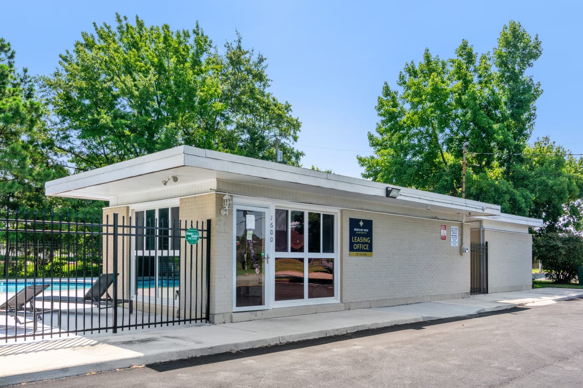 Photos and Video of Mercury West Apartments in Hampton, VA