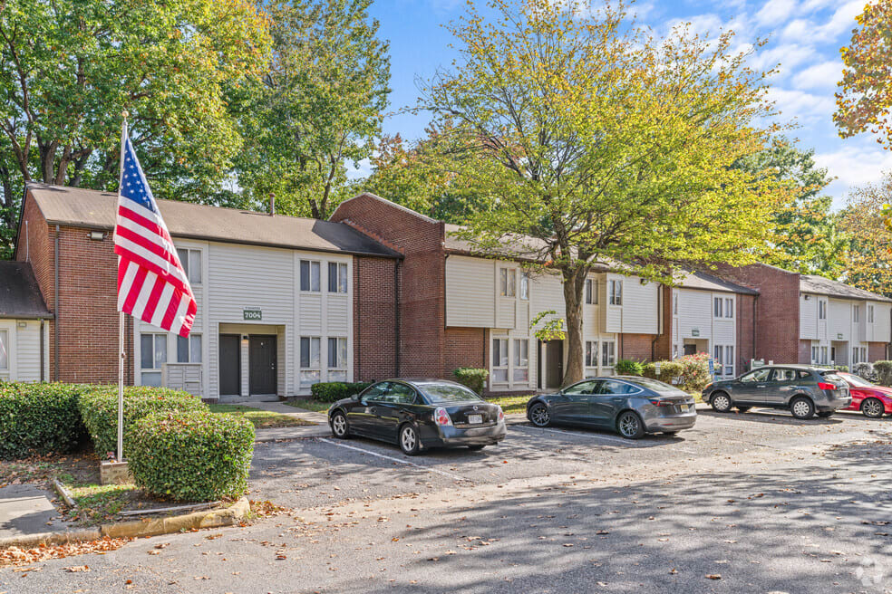 Photos and Video of Timbers Townhomes in Norfolk, VA