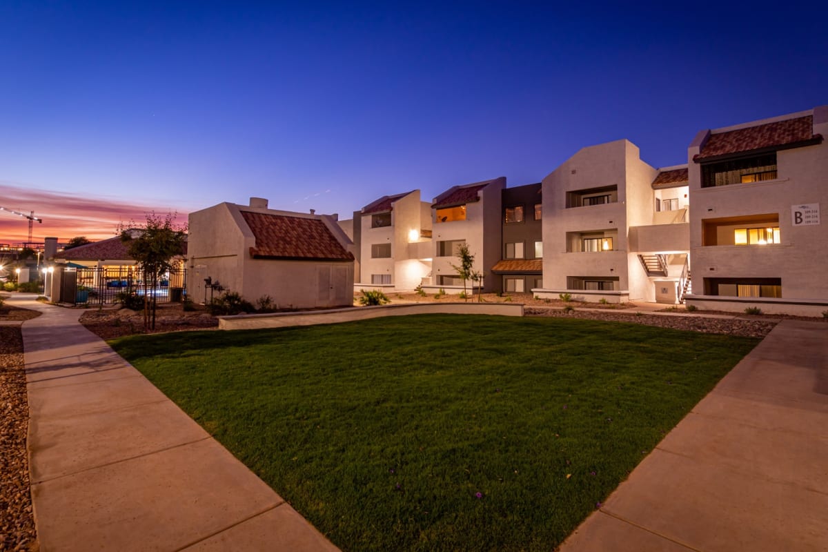 Photos and Video of Paseo on University in Tempe, AZ
