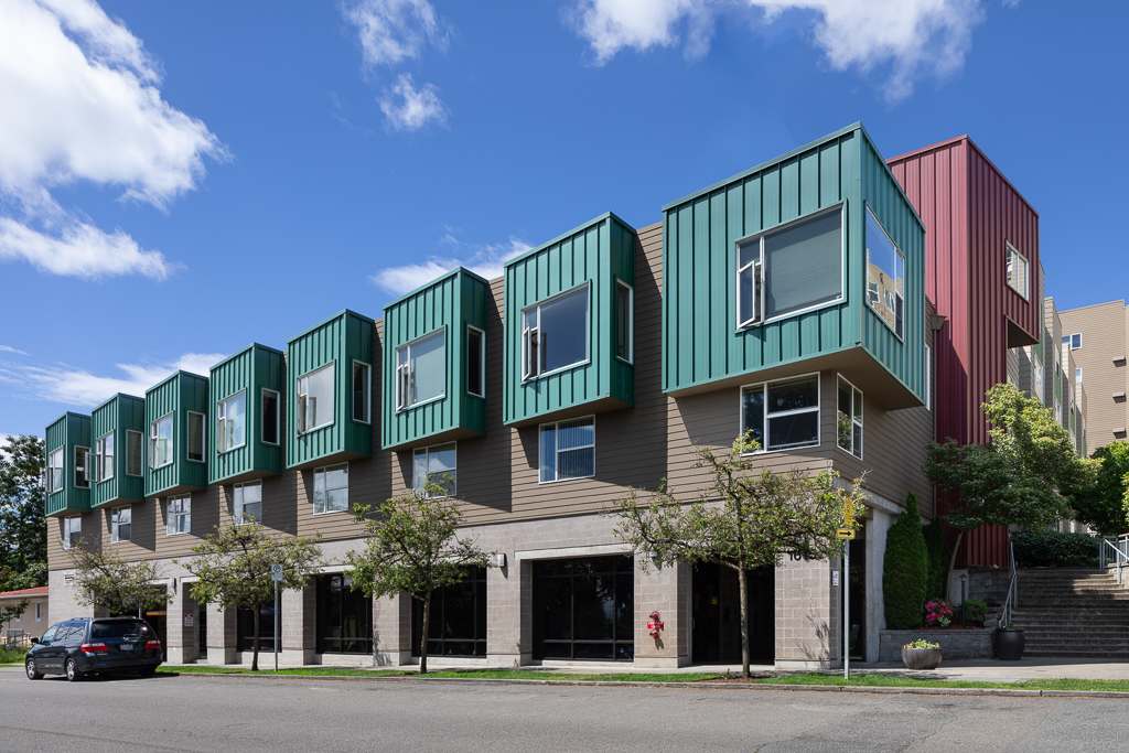 Photos and Video of The Views at Madison in Seattle, WA