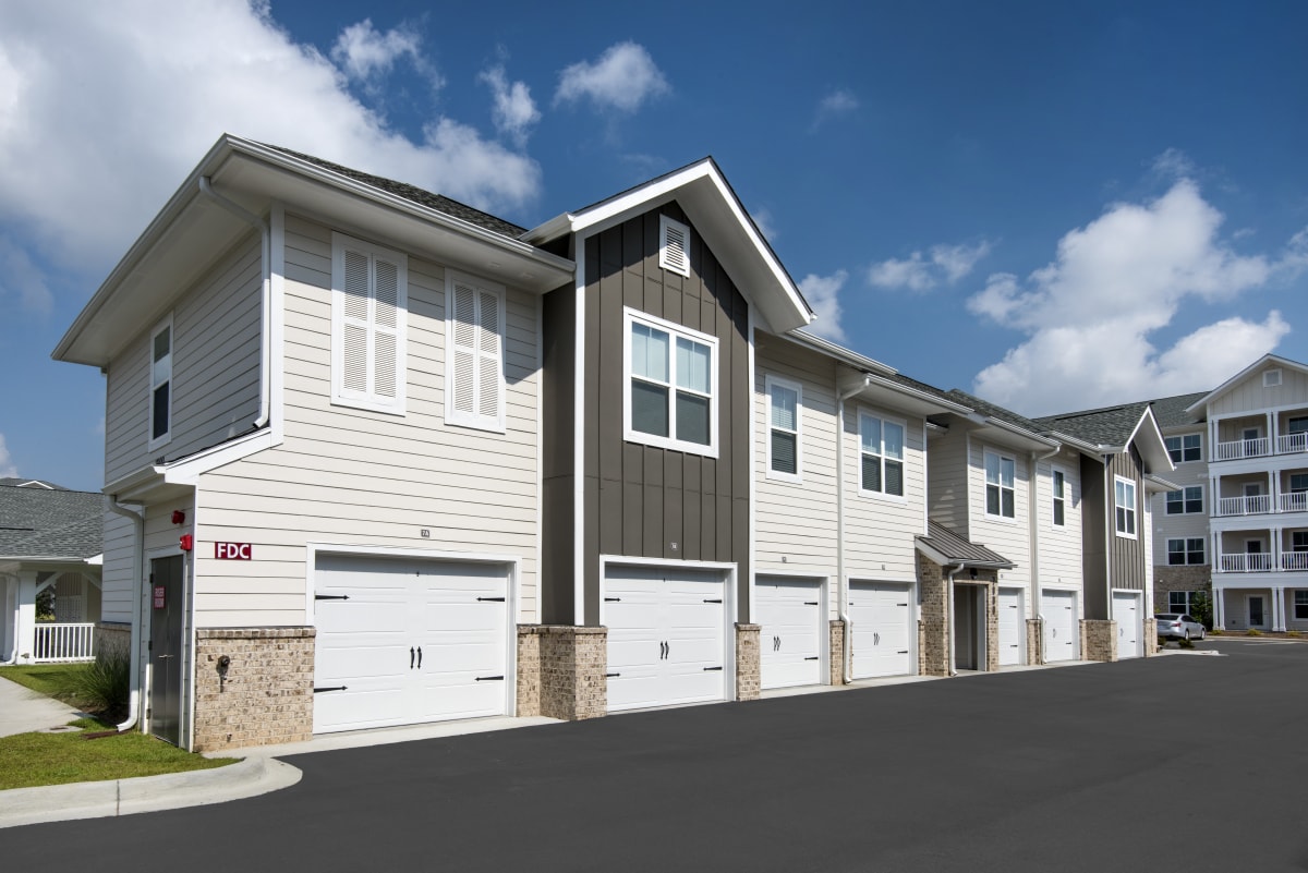 Pooler GA Apartments for Rent | Photos | The Station at Savannah Quarters