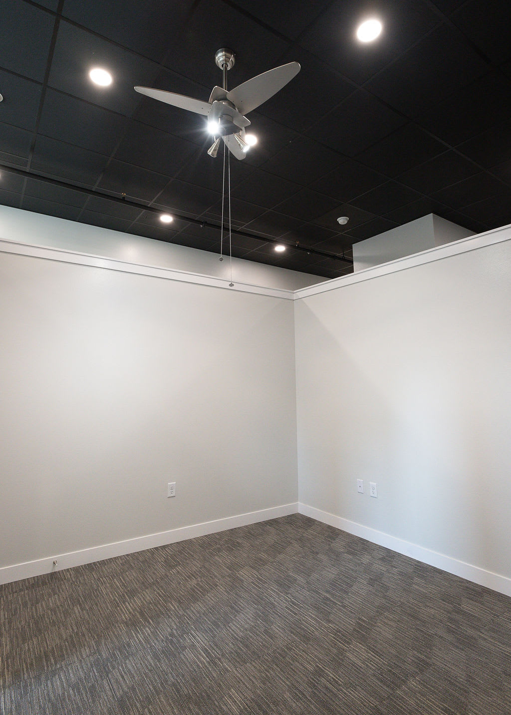 Photo Gallery | Shriver Square Apartments Sioux Falls, SD