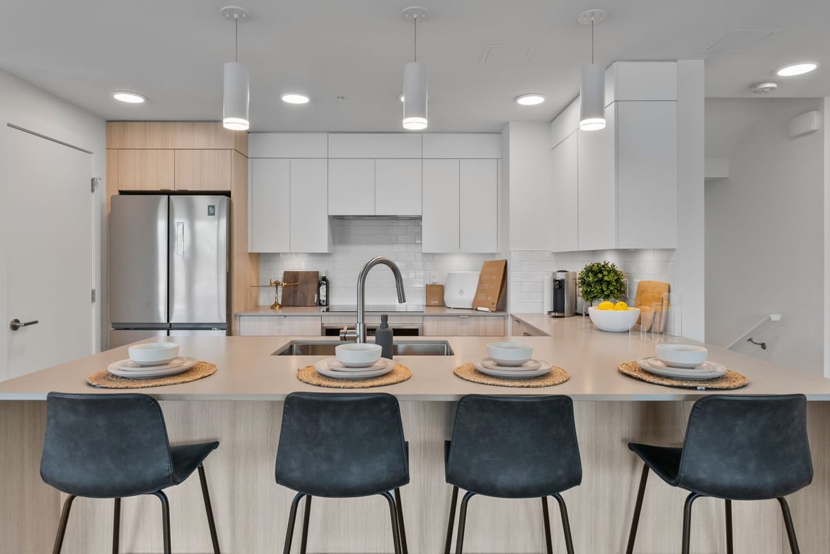 Townhome Photos and Video of Ledge on Lakeshore in Kelowna, BC