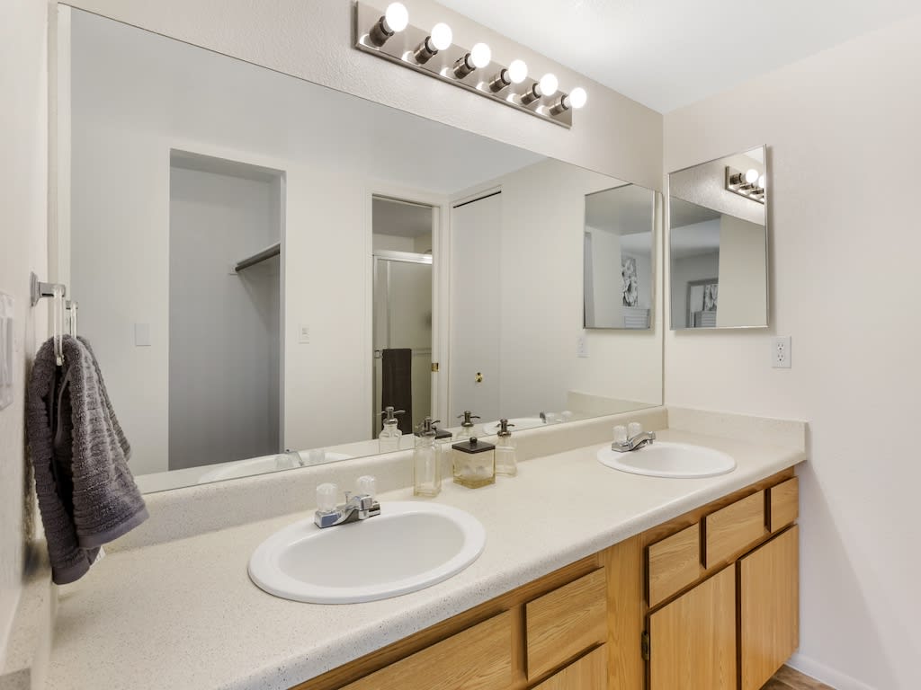East Mesa Apartments for Rent | Aztec Springs | Photo Gallery