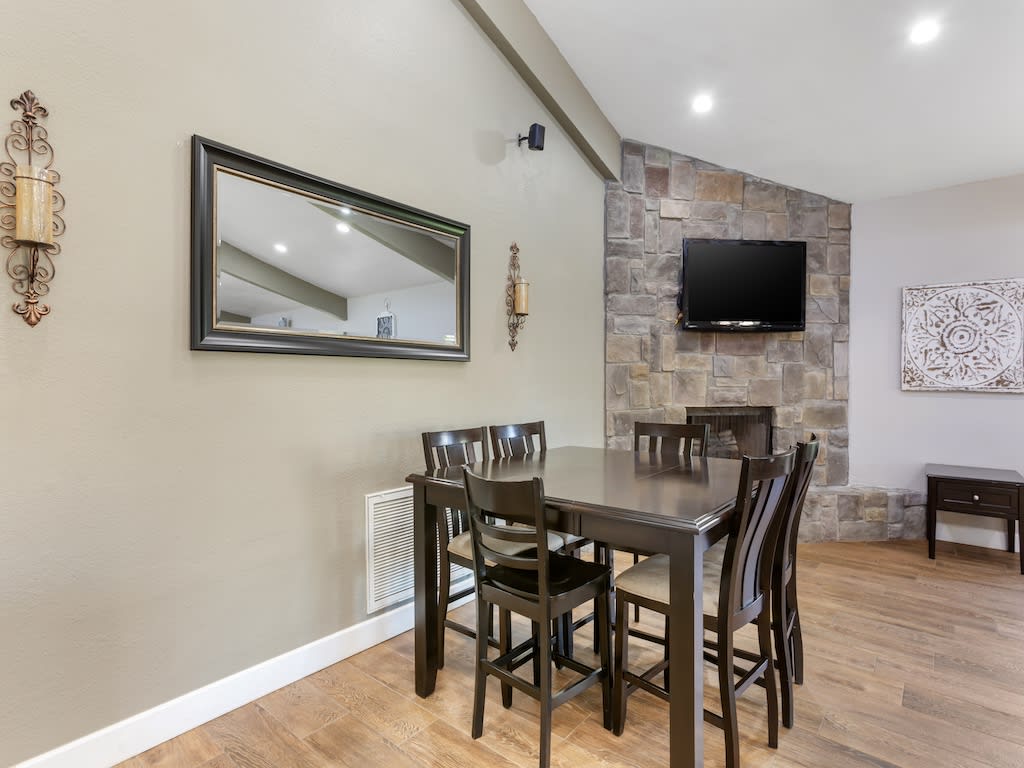 East Mesa Apartments for Rent | Aztec Springs | Photo Gallery