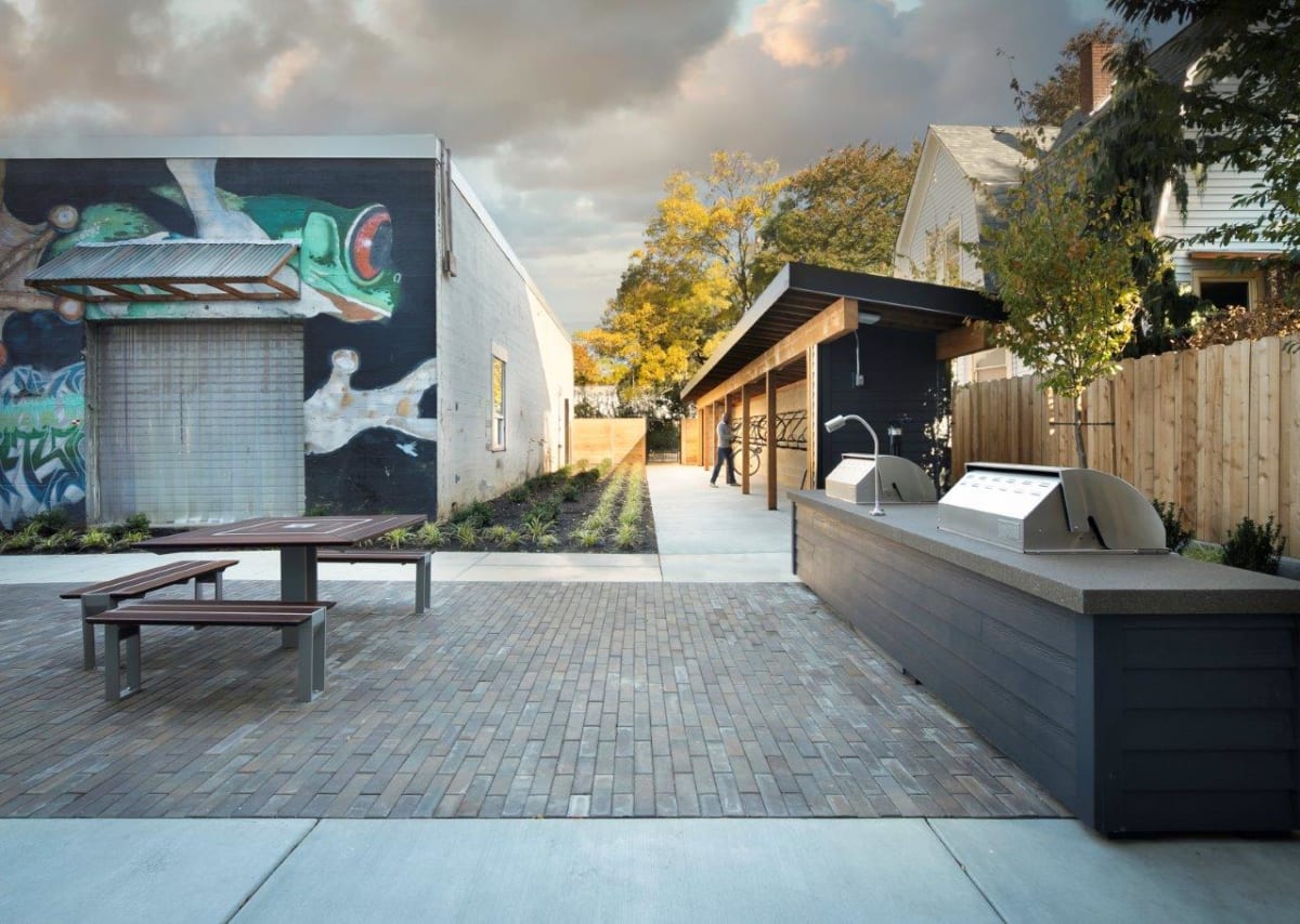 Photos and Video of Songbird in Portland, OR