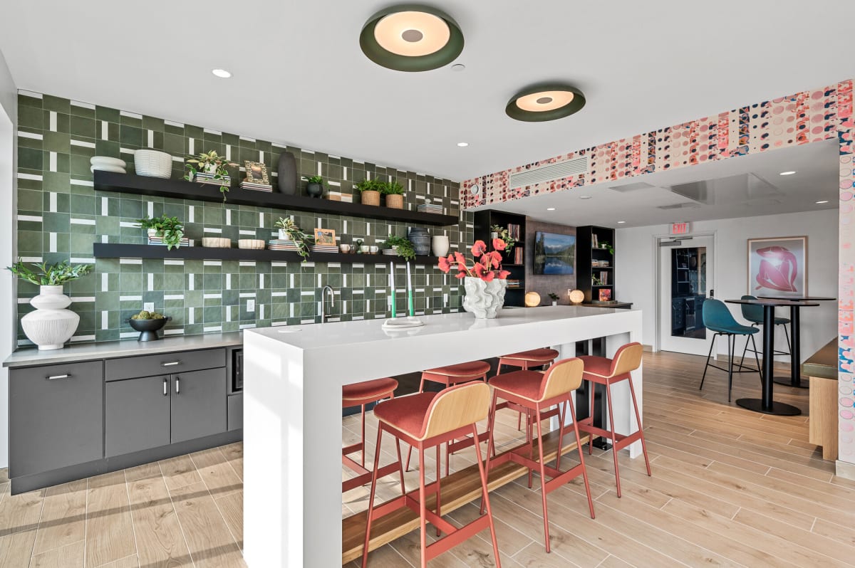 Photos and Video of Miro Apartments in Minneapolis, MN