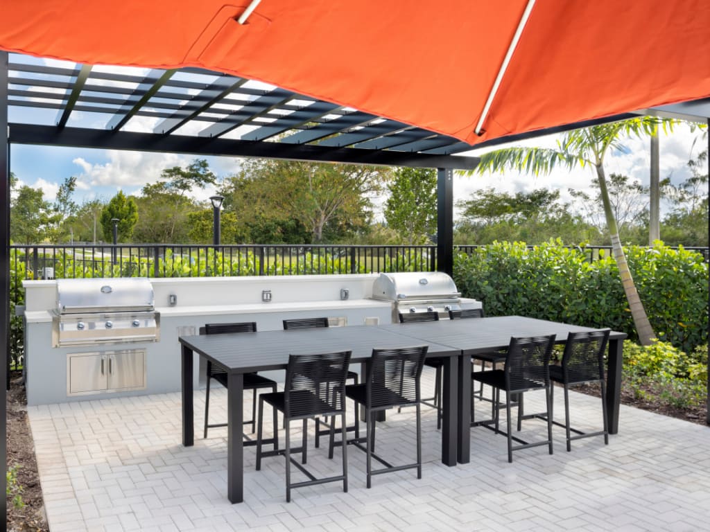 Photos of Vista Sur Luxury Apartments | Homestead, FL
