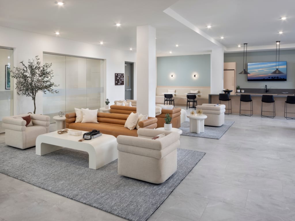 Photos of Vista Sur Luxury Apartments | Homestead, FL
