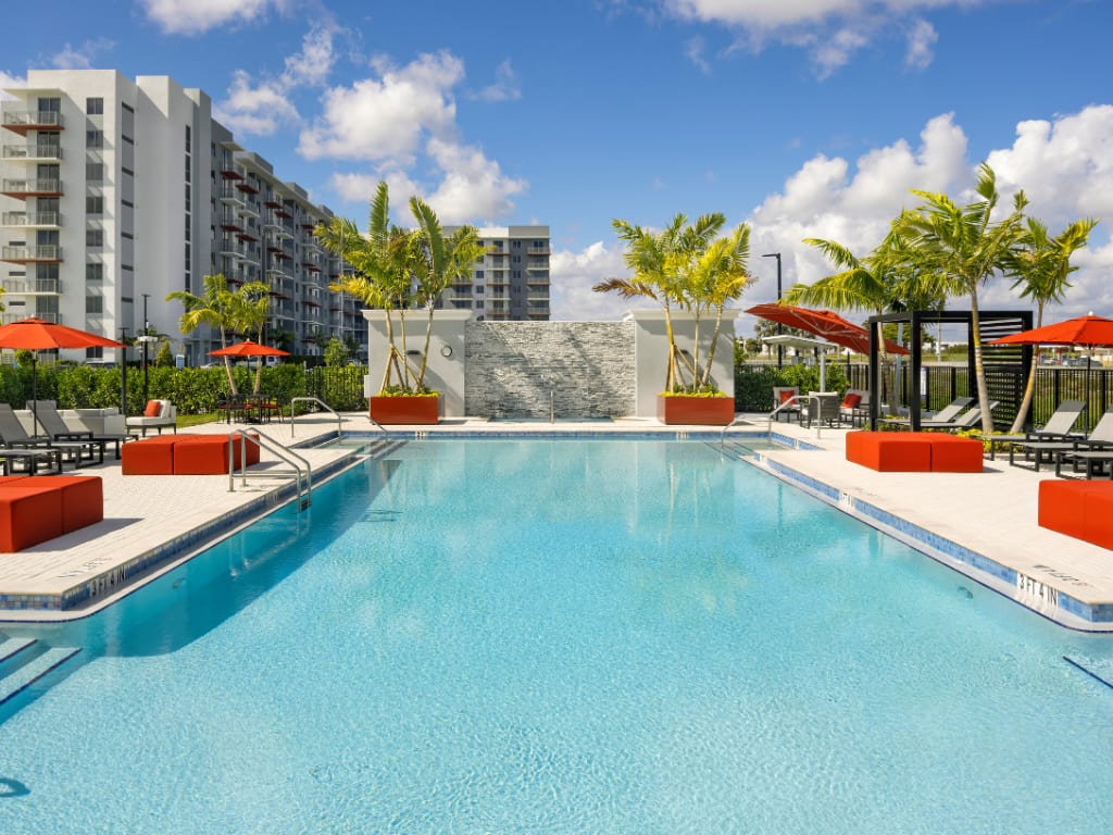 Photos of Vista Sur Luxury Apartments | Homestead, FL