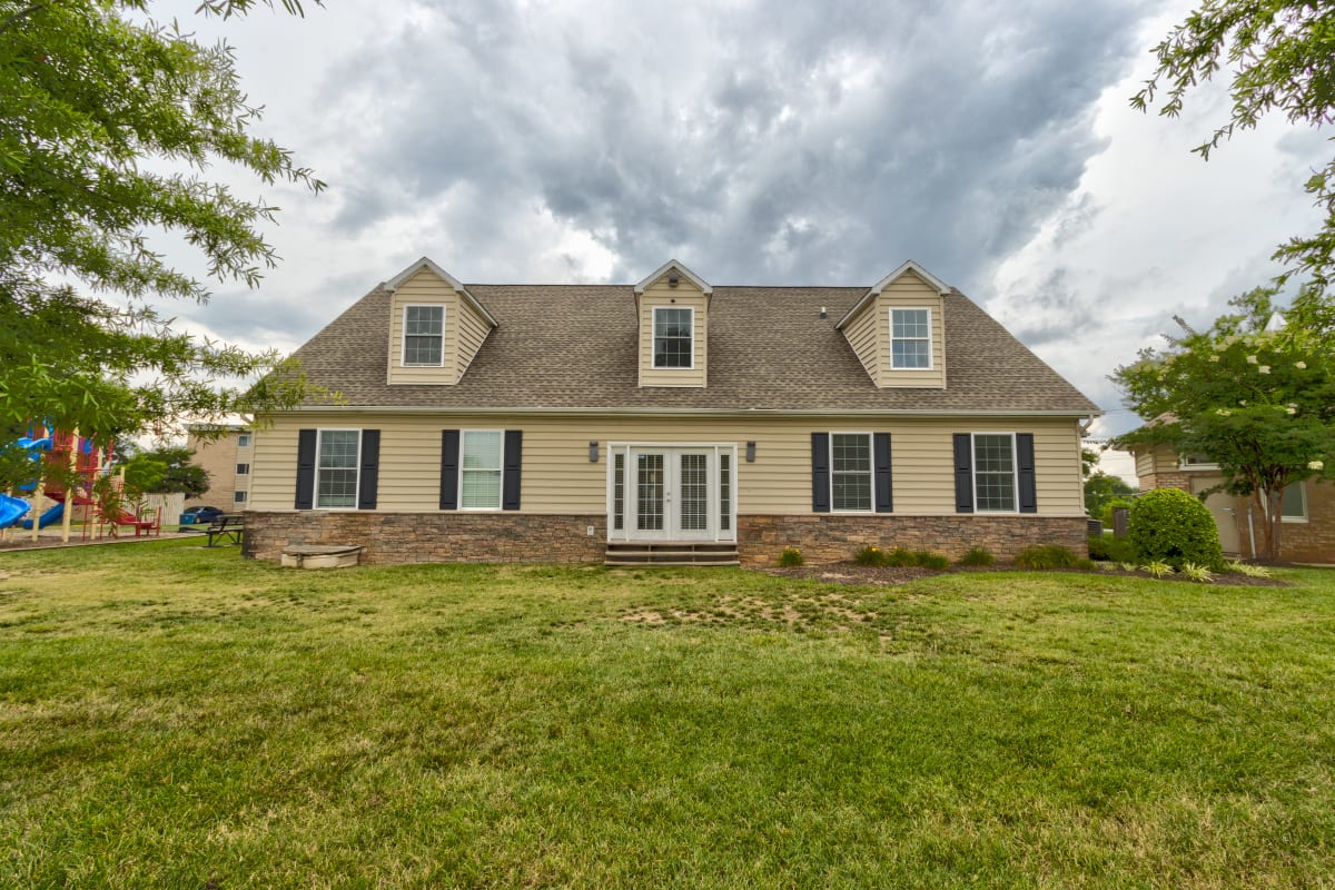 Suitland, MD Apartments for Rent | Andrews Ridge