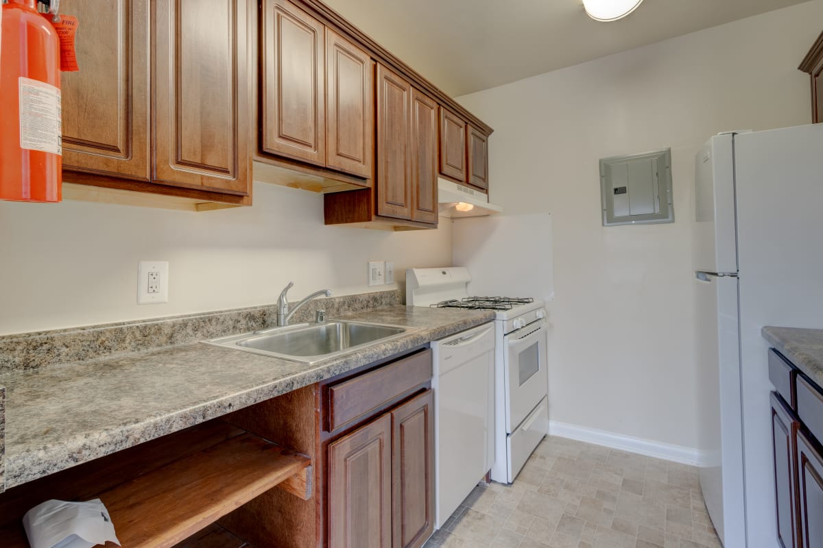 Suitland, MD Apartments for Rent | Andrews Ridge