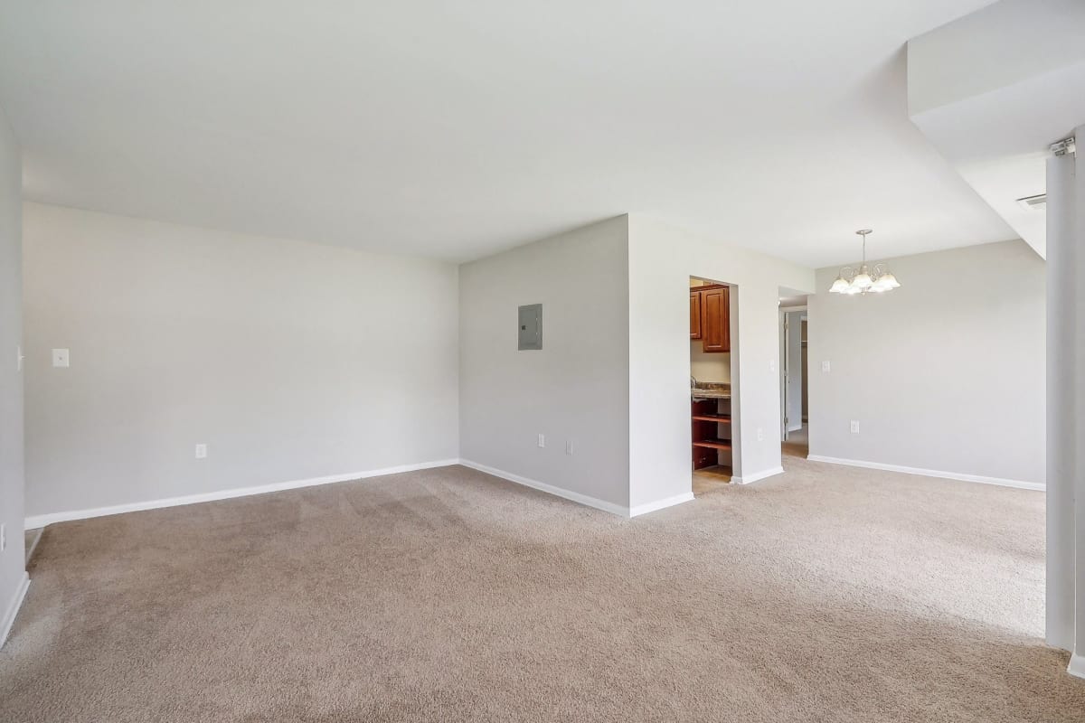 Suitland, MD Apartments for Rent | Andrews Ridge