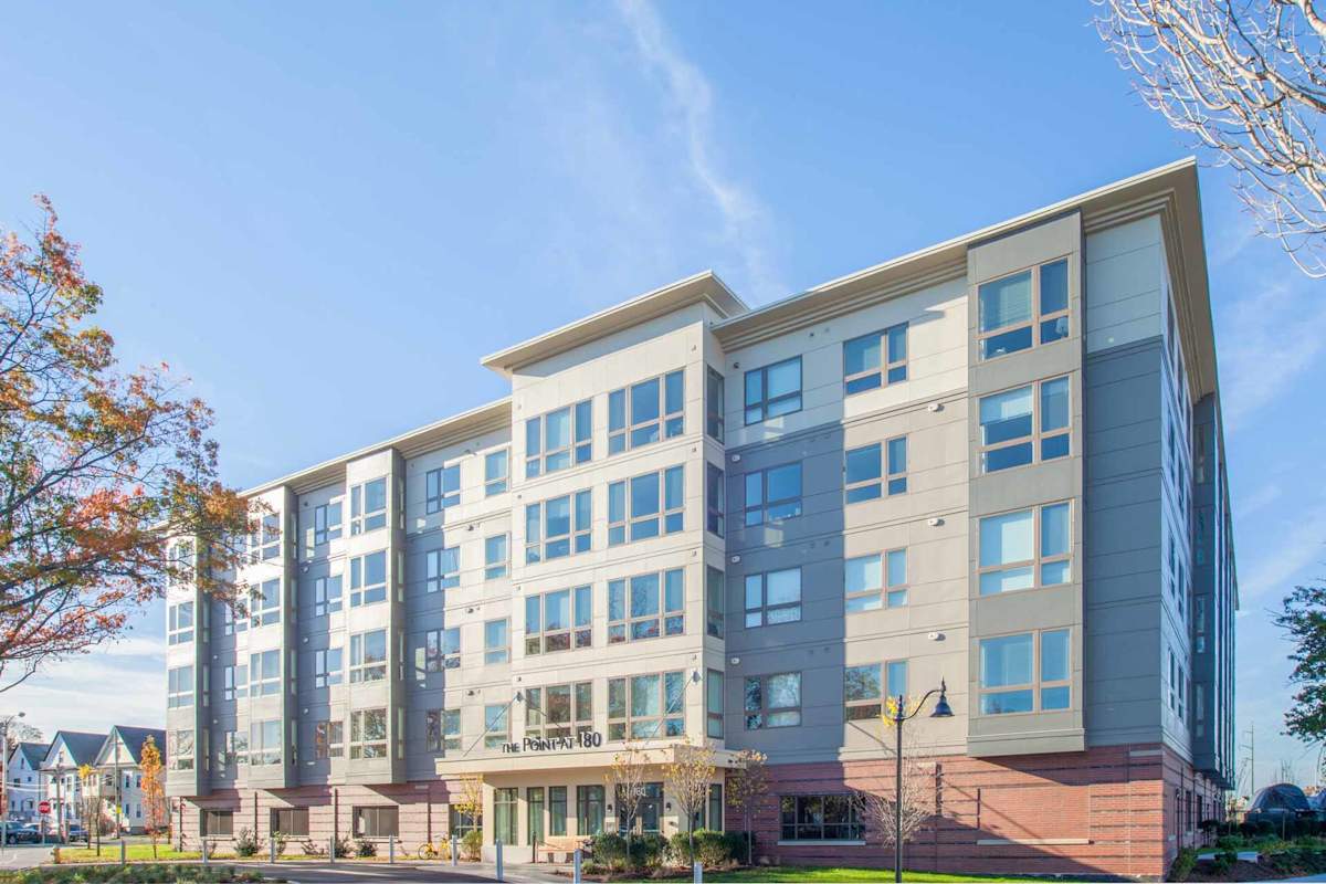 Point At 180 Malden