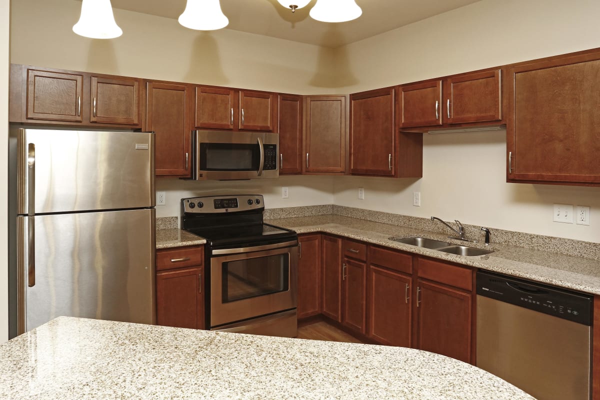 Photos and Video of Quarry Ridge Apartments in Rochester, MN