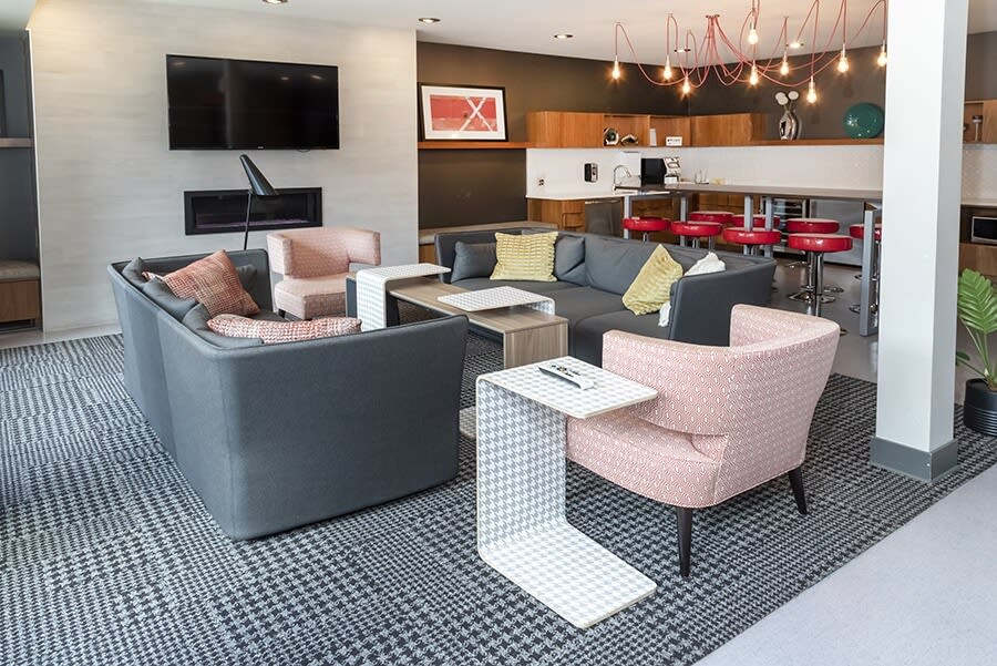 Photos and Video of Red 20 Apartments in Minneapolis, MN
