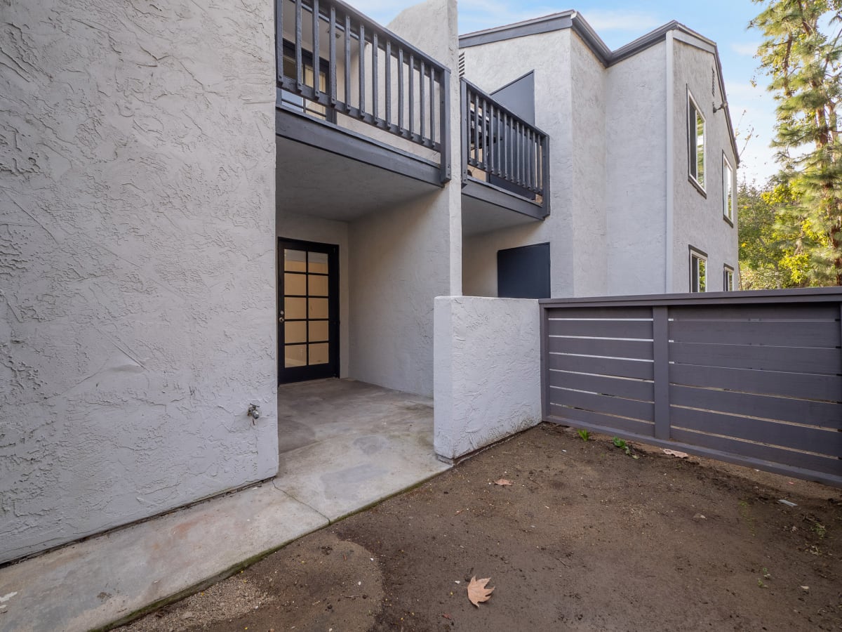 Photos and Video of Sunset Cliffs Apartments in Vista, CA