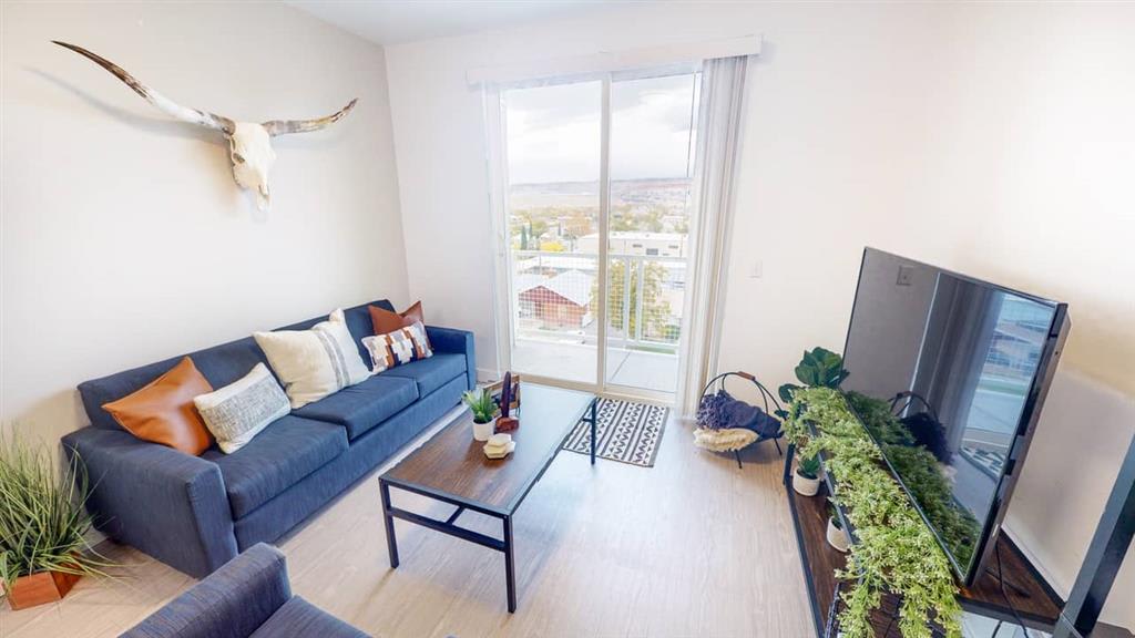 Student Apartments in St George, UT | 605 Place Student Housing