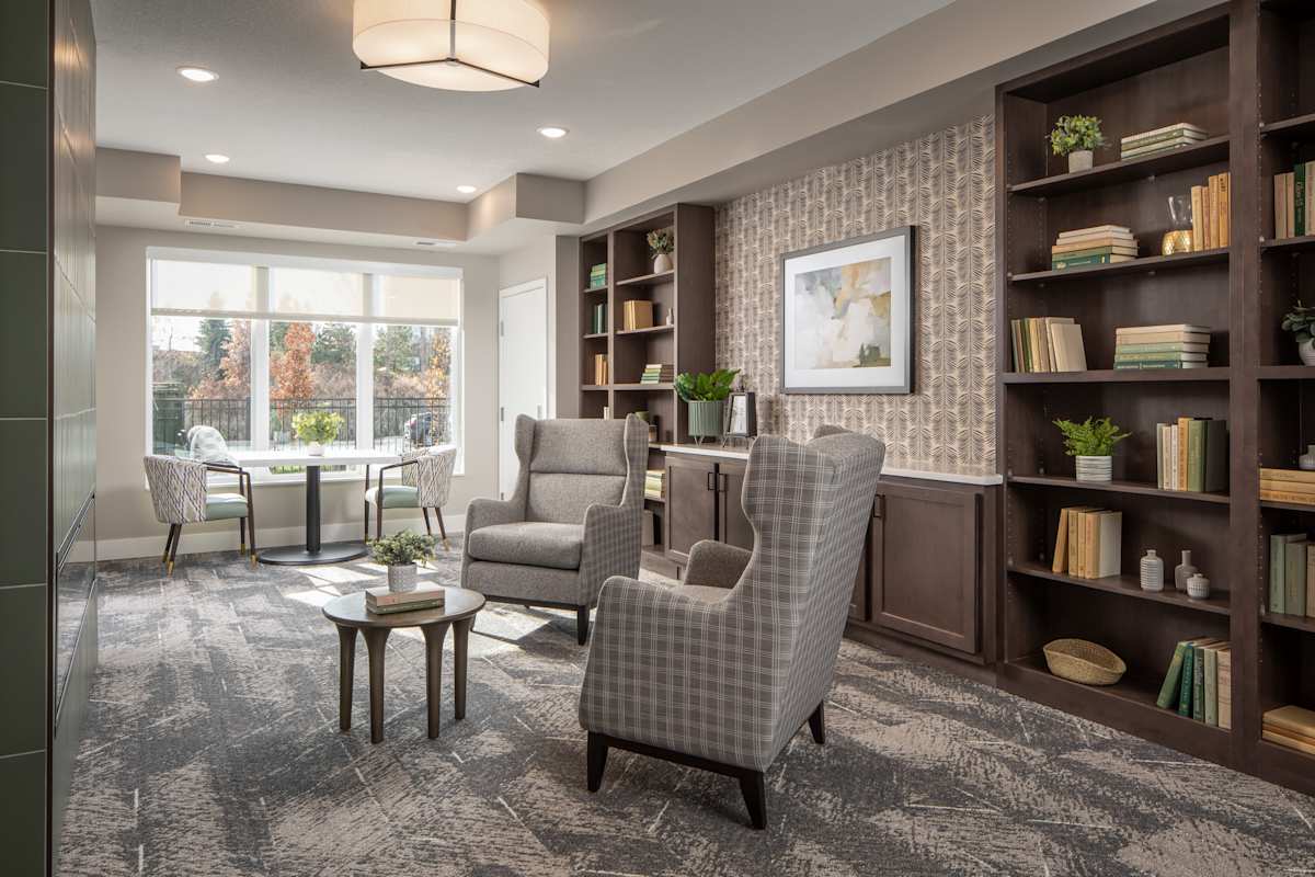Photos and Video of Oakdale Commons - 55+ in Oakdale, MN