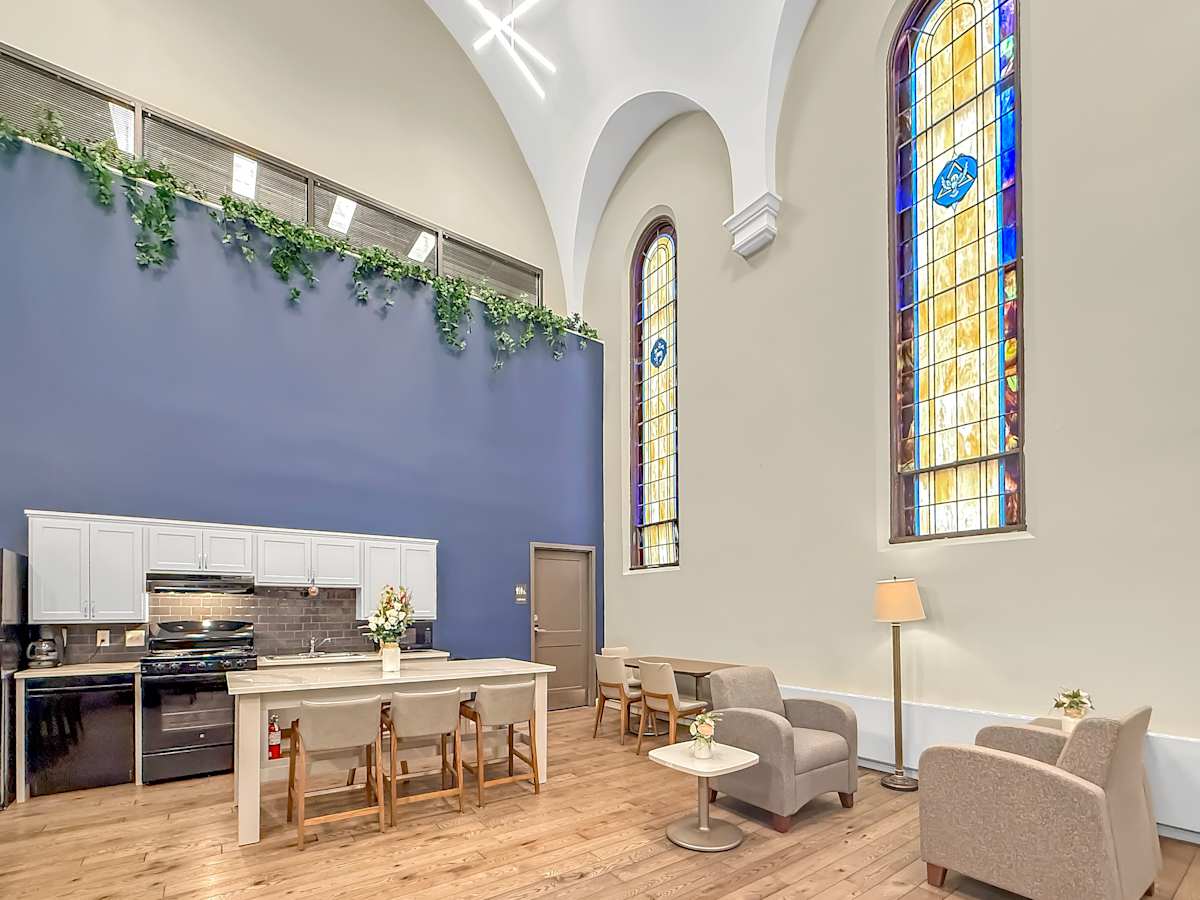 Photos and Video of Stonehouse Square Apartments in Minneapolis, MN