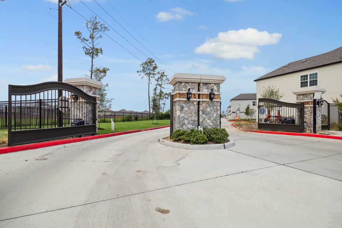 Photos and Video of Bluewater at Balmoral in Humble, TX