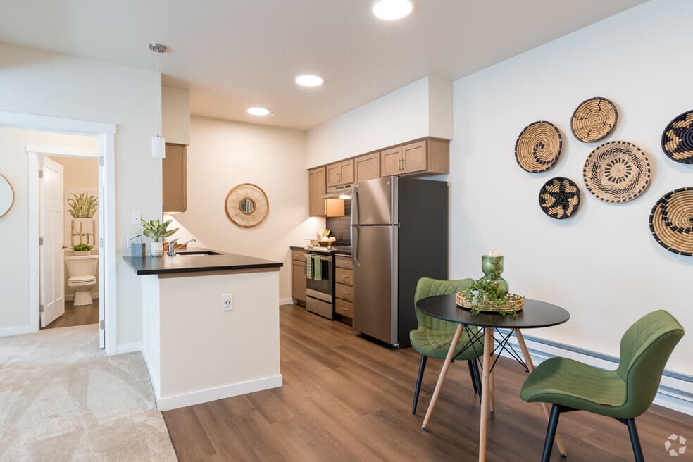 Photos and Video of River's Edge Apartments in Coeur d'Alene, ID