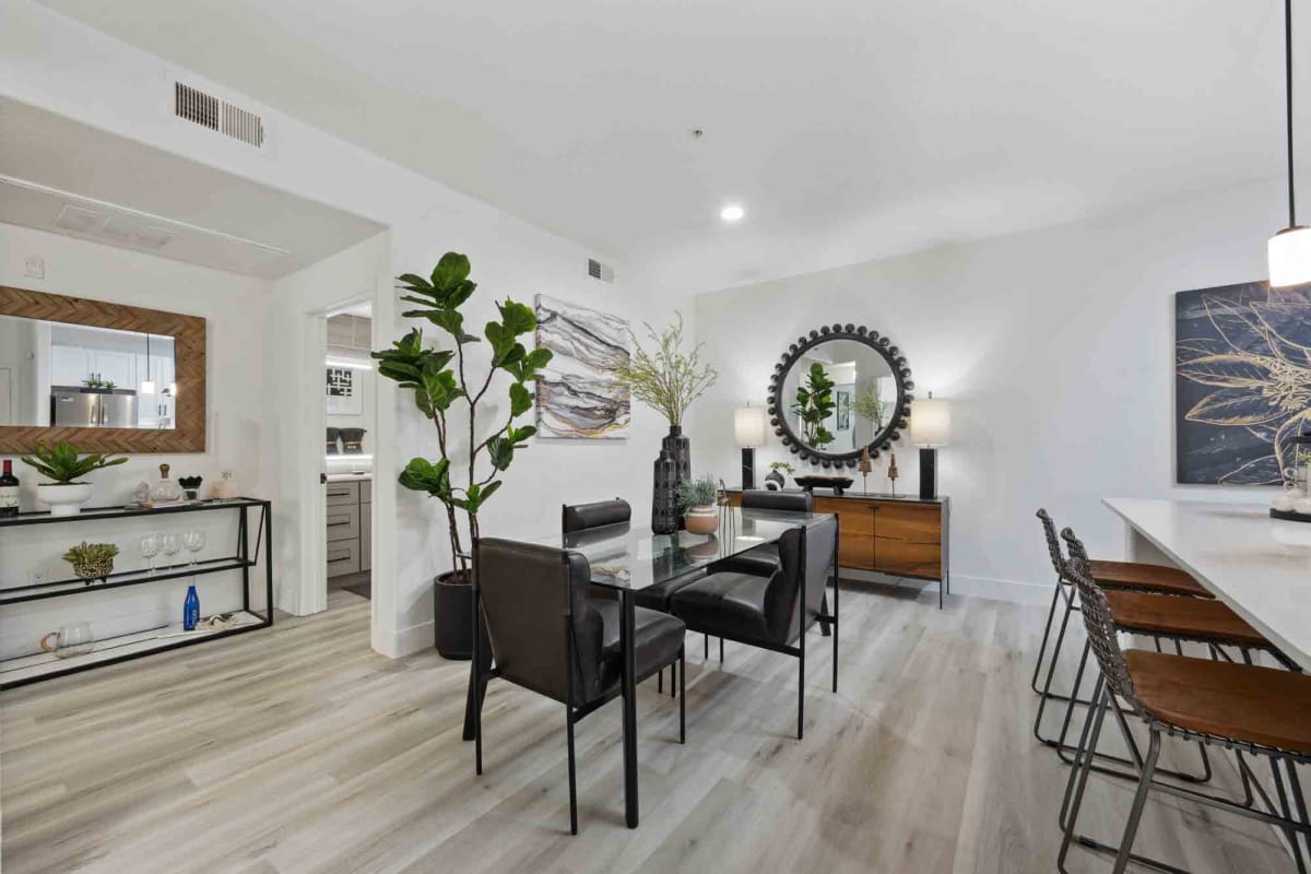 Stylish Apartment Rentals, Glendale, AZ | Zone Westgate