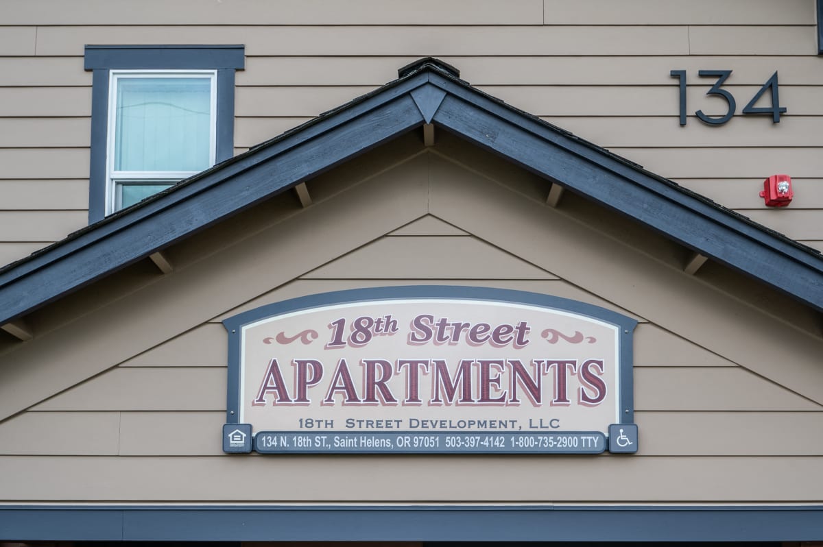 Photos and Video of 18th Street Apartments in St Helens, OR