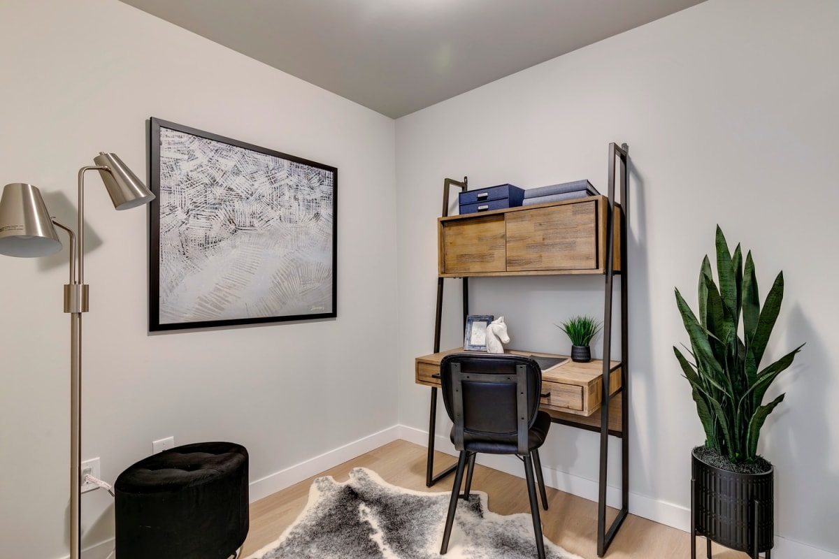 Photos and Video of Shawnessy Station in Calgary, AB