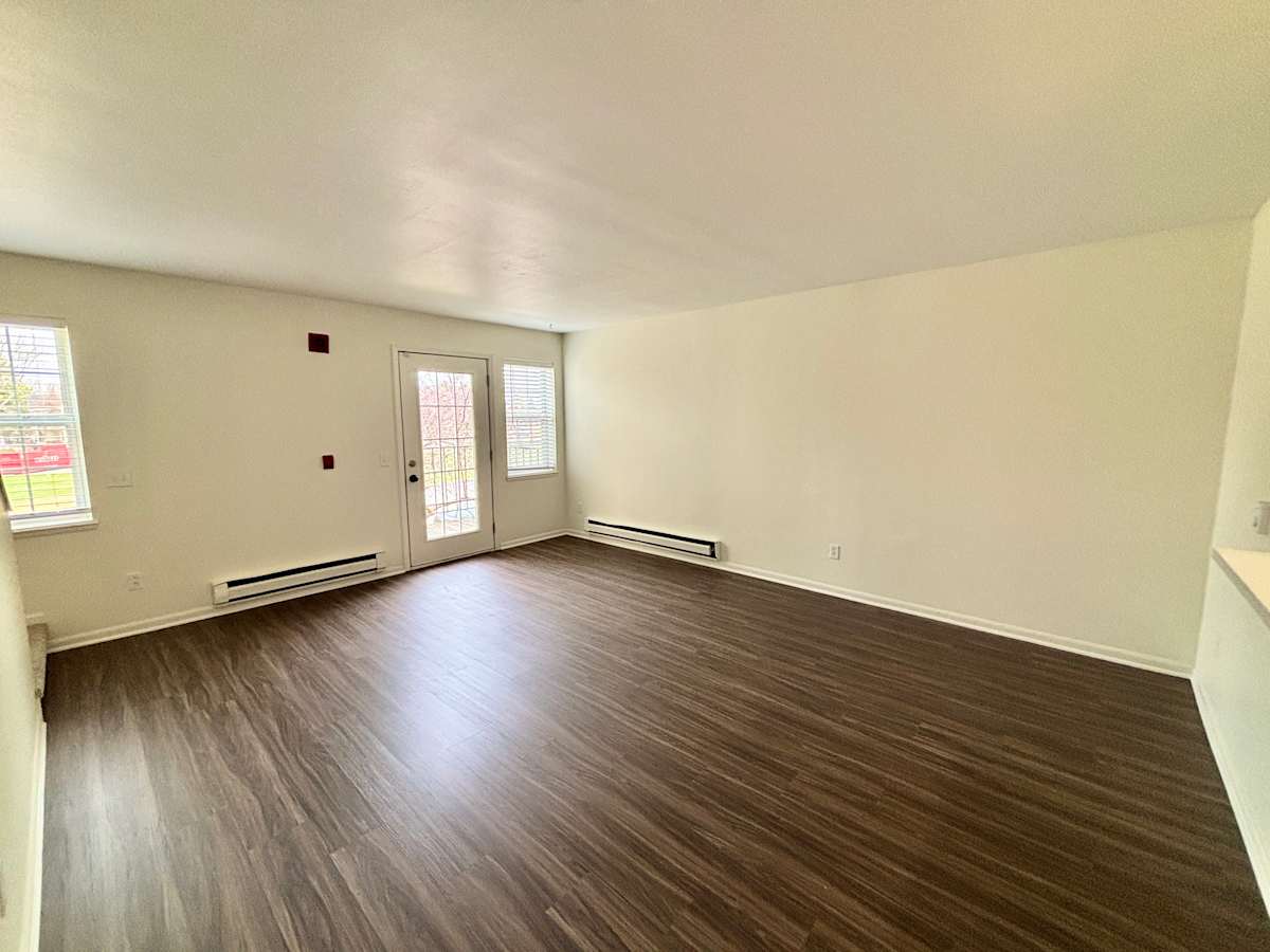 Photos and Video of Crown Ridge Apartments in Janesville, WI