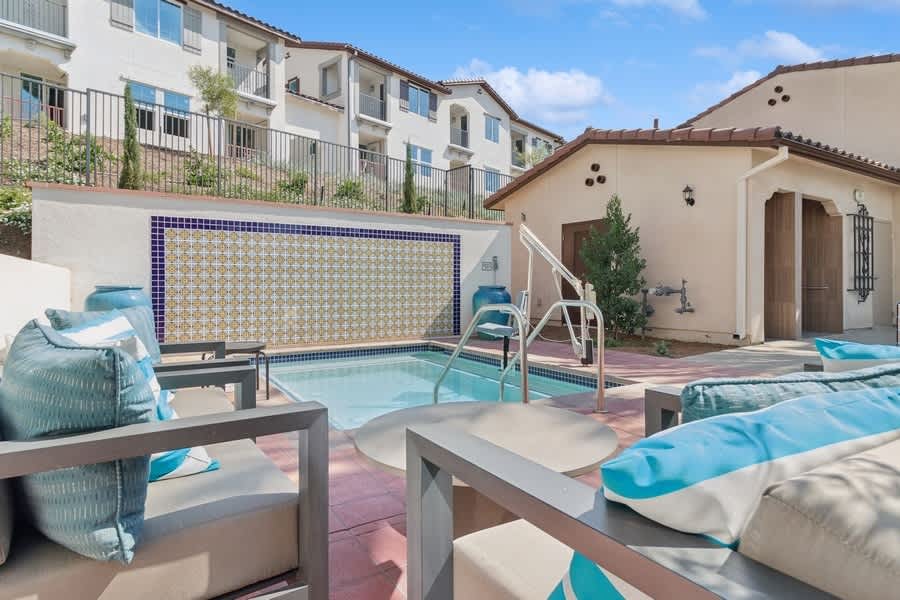 Browse Pictures of Our Temecula Apartments for Rent