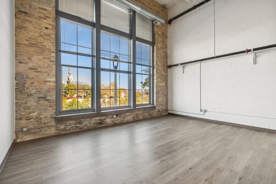 Lofts For Rent in Milwaukee | Blue Ribbon Lofts | Photos