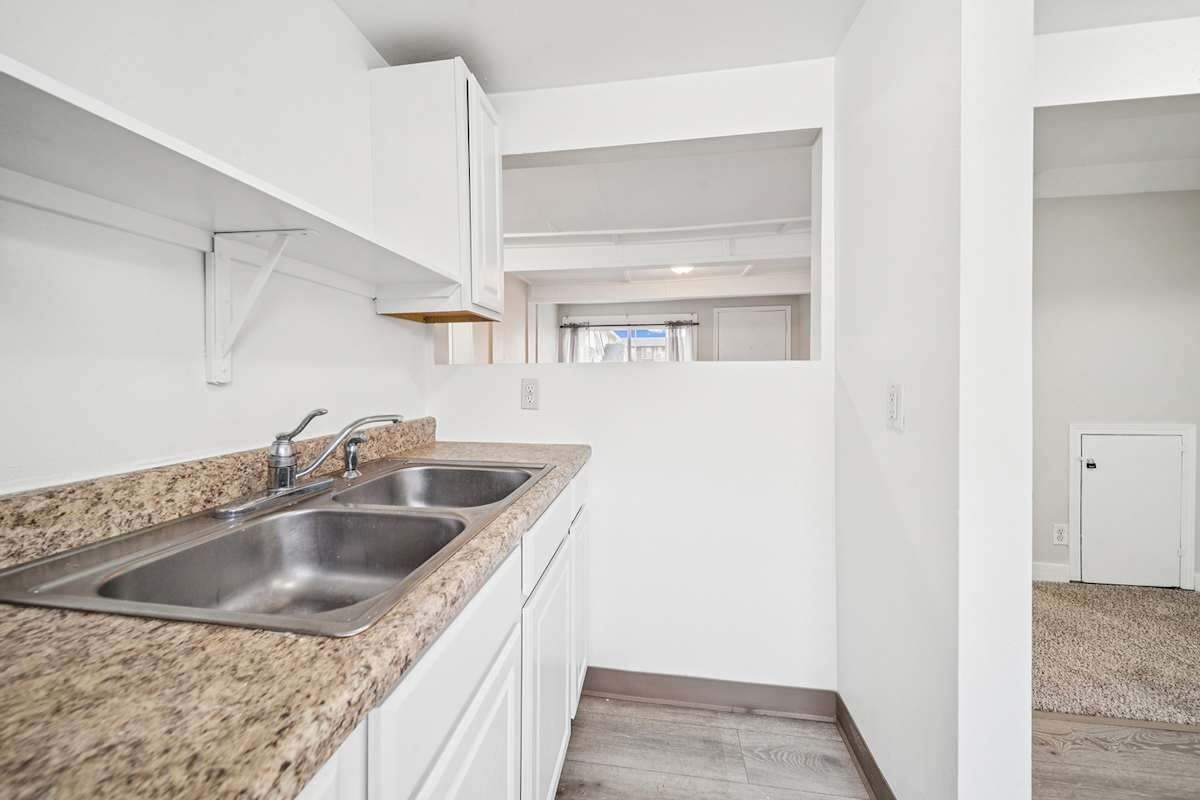 Apartments For Rent in Anchorage | Romig Court