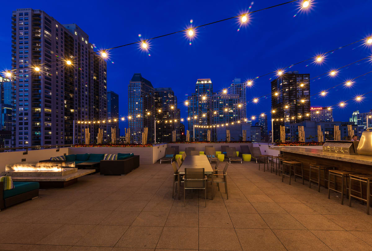 Apartments in River North, Chicago | West 77