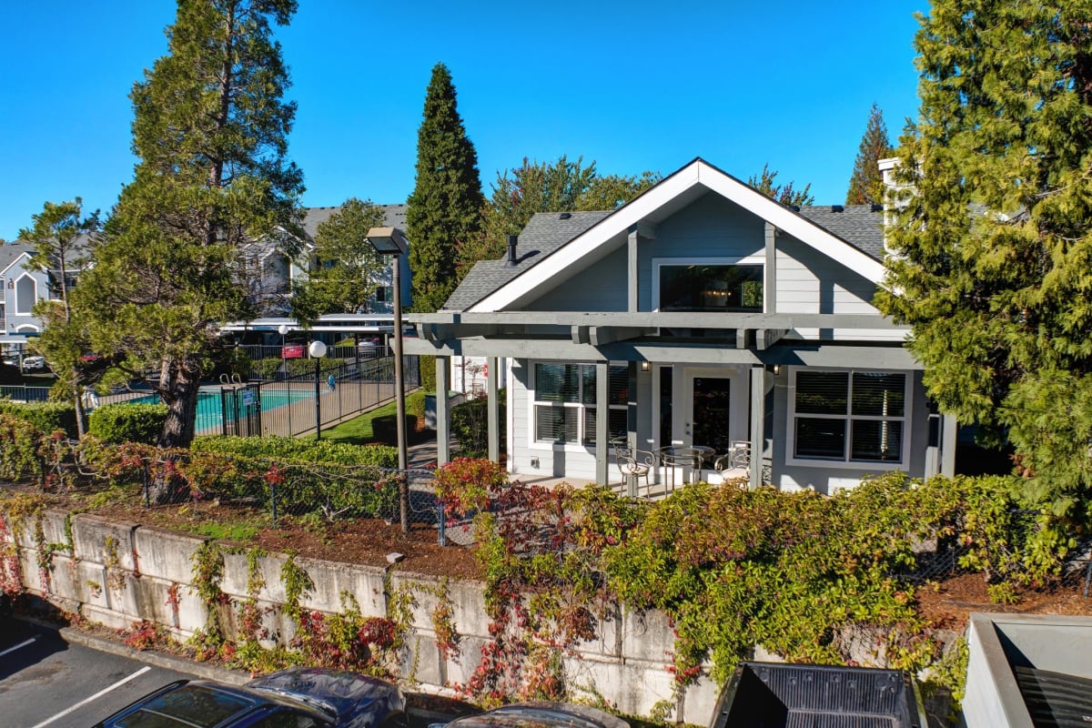 Photos of Quatama Village Aloha Oregon Garden Apartments