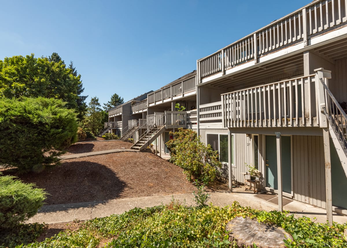Hallmark Apartments and Townhomes Tigard Oregon Photo Gallery