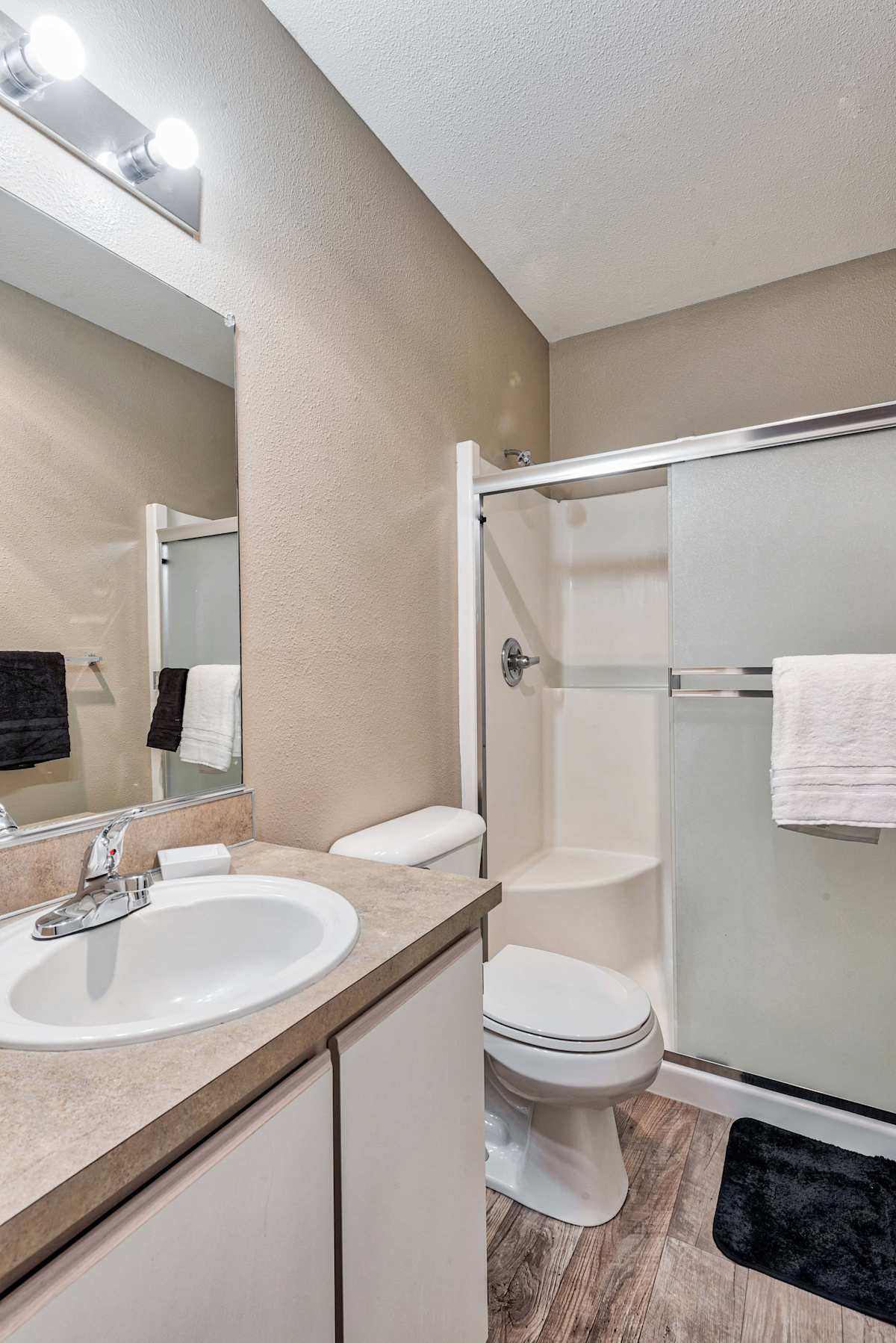 View Photos of Nolan Ridge Keizer Oregon Apartments