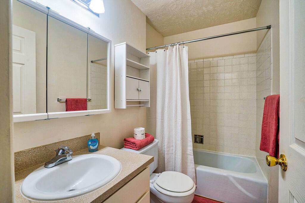 Photos and Video of Maple Terrace Apartments in Hillsboro, OR