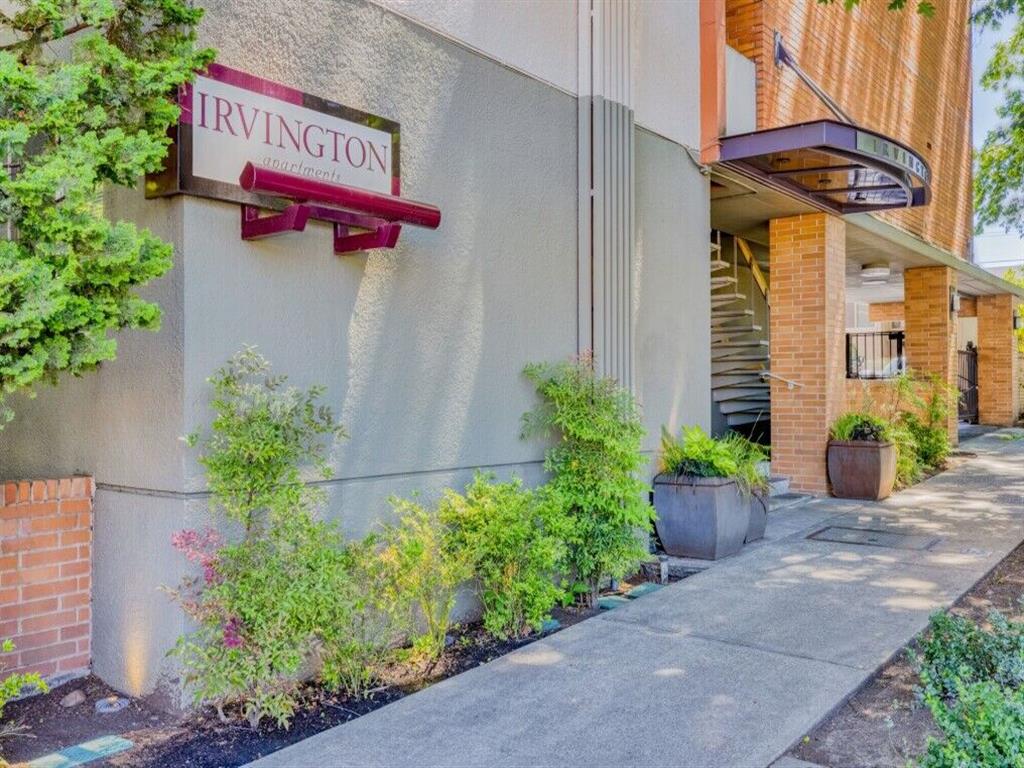 Photos and Video of Irvington Apartments in Portland, OR