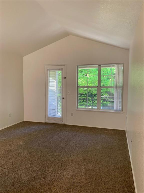 Photos and Video of Hampton Ridge Apartments in Tigard, OR